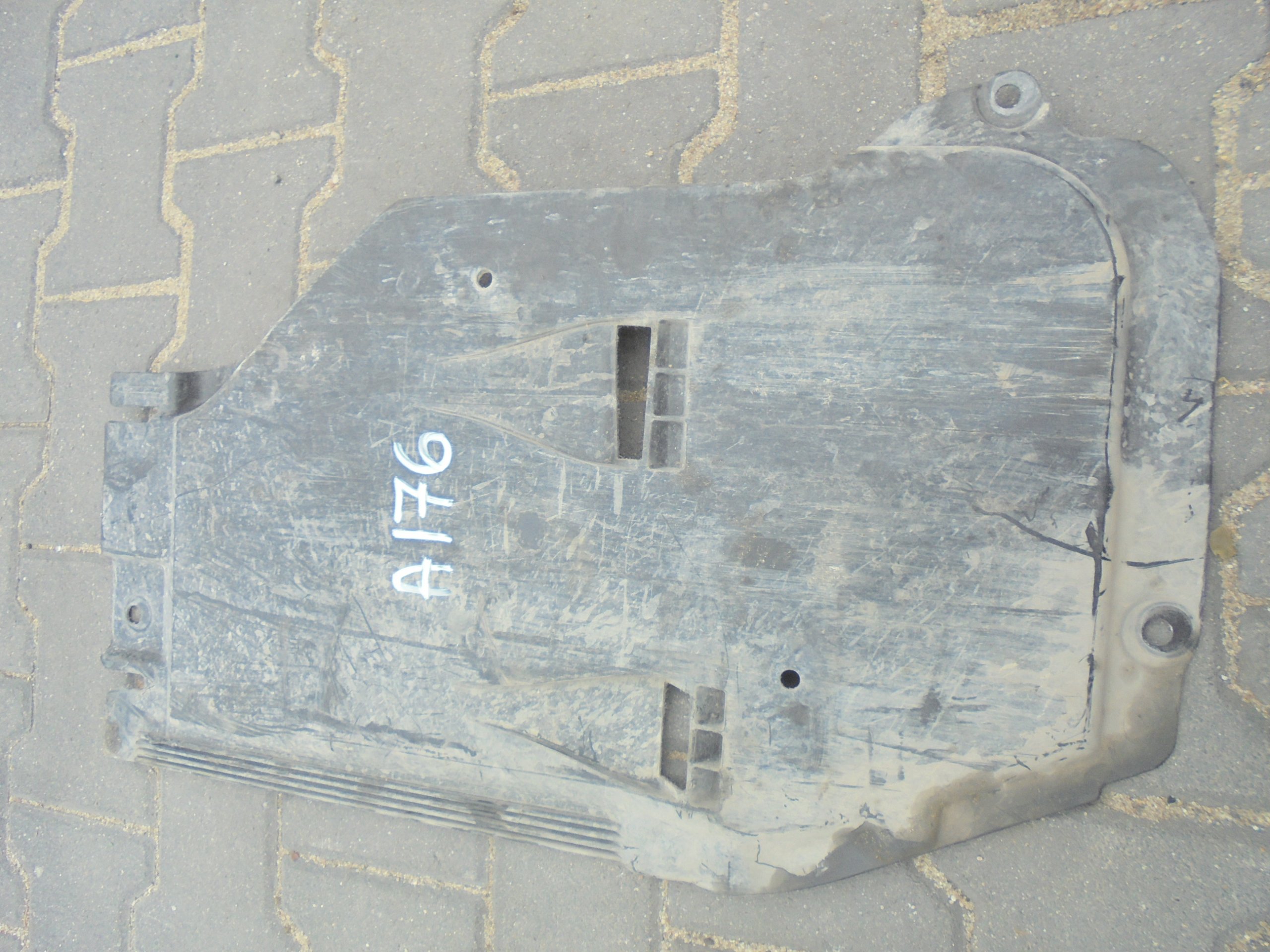 OSŁONA DOLNA POD SILNIK BENZYNA MERCEDES CLA W117 AMG A W176 OE ...