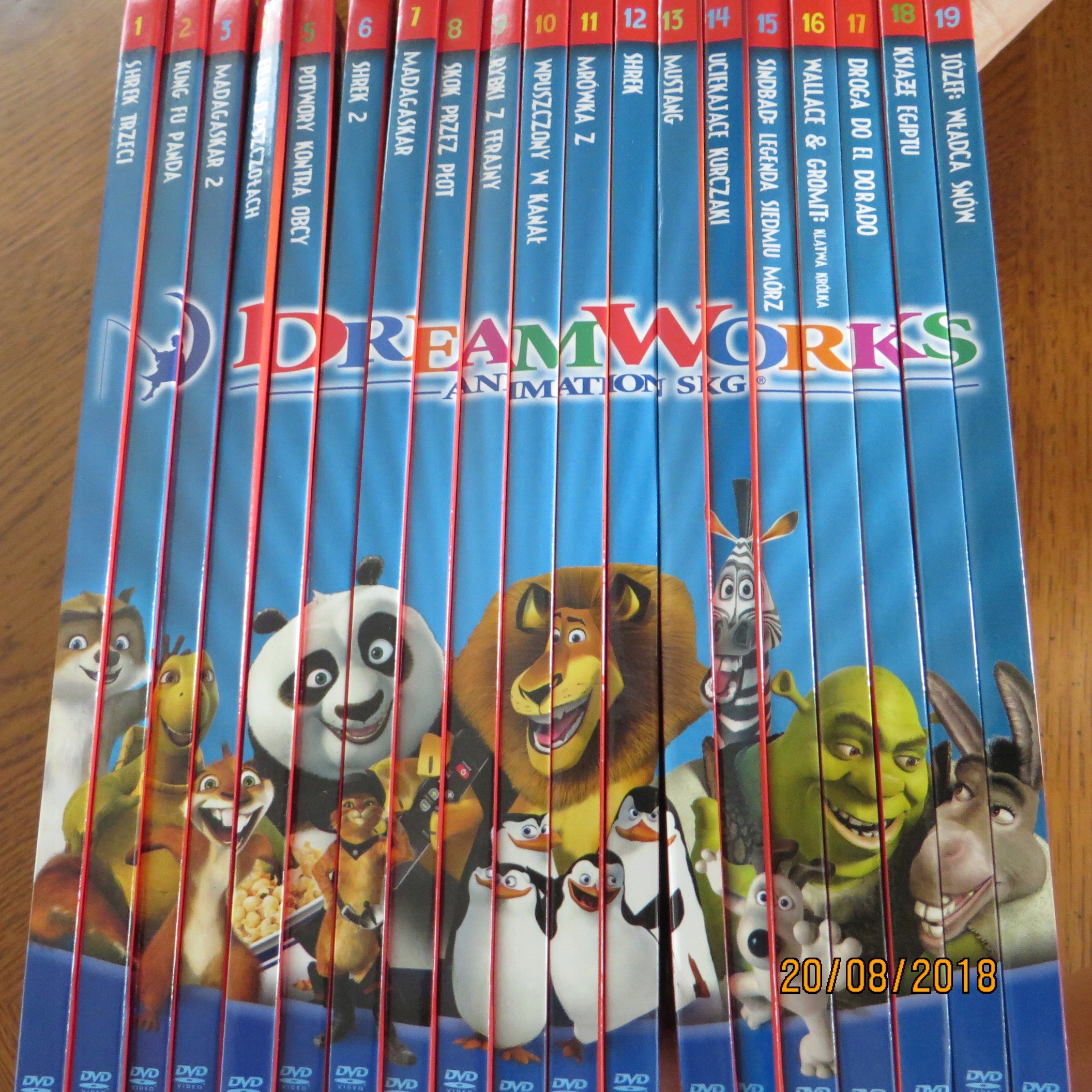Kolekcja Kultowe Animacje. 19 Bajek na DVD. Cała. - 7520184158 ... Kolekcja Kultowe Animacje. 19 Bajek na DVD. Cała. - 7520184158 ...