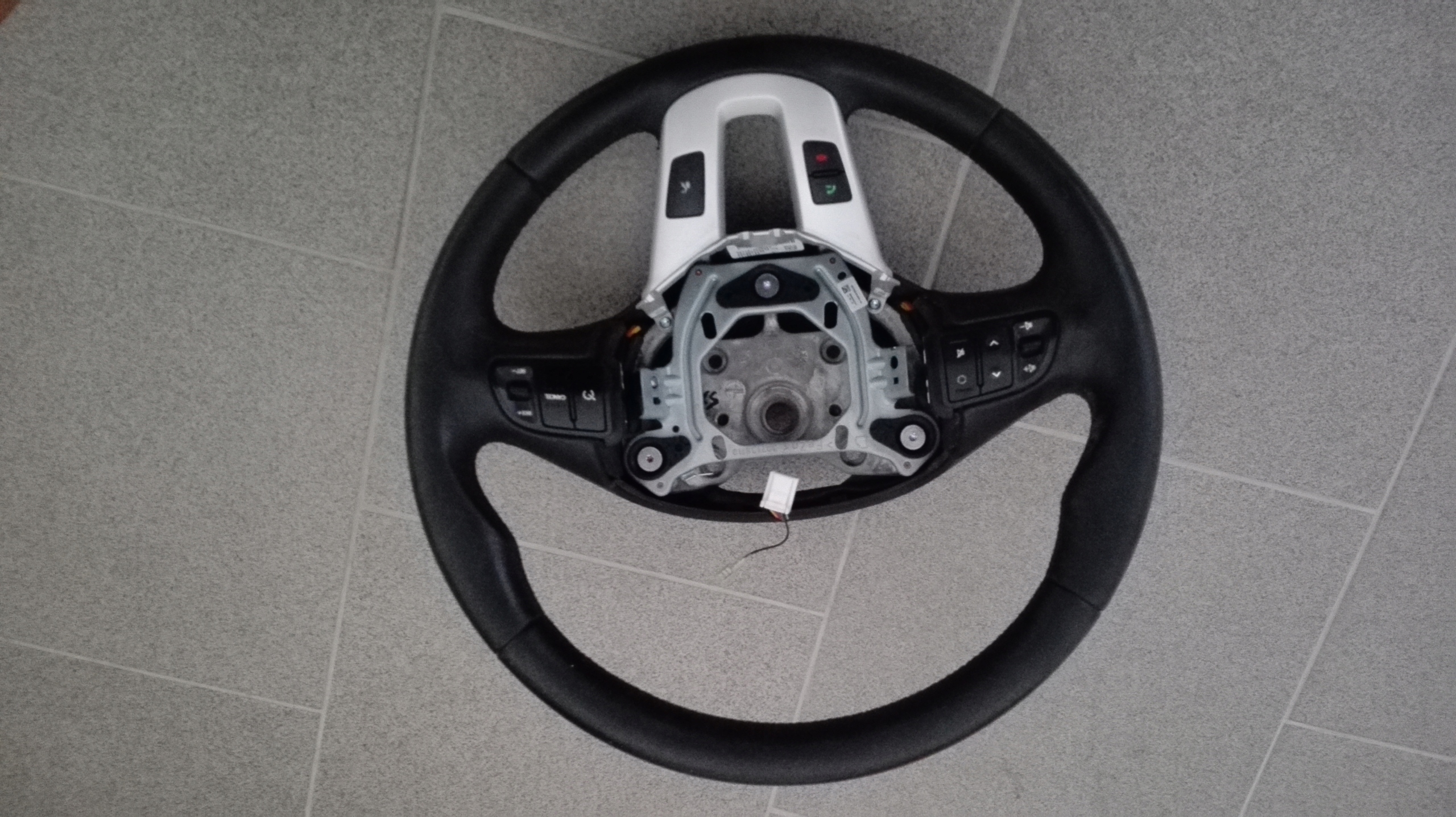 Kierownica Kia Sportage 3 - 7577794824 - oficjalne archiwum allegro