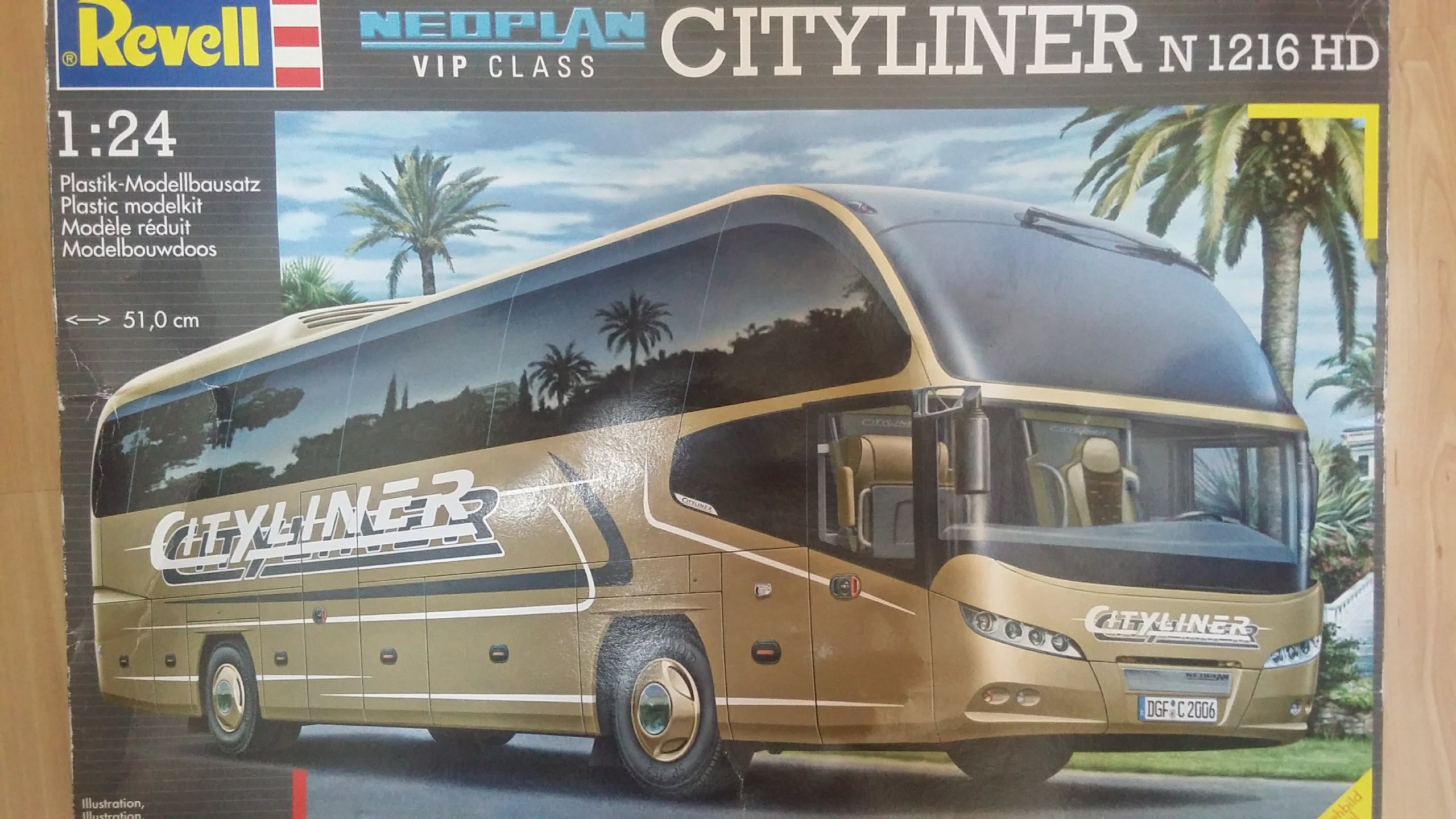 Autobus NEOPLAN CITYLINER N1216HD Revell 07650 - 7251960204 - oficjalne ...