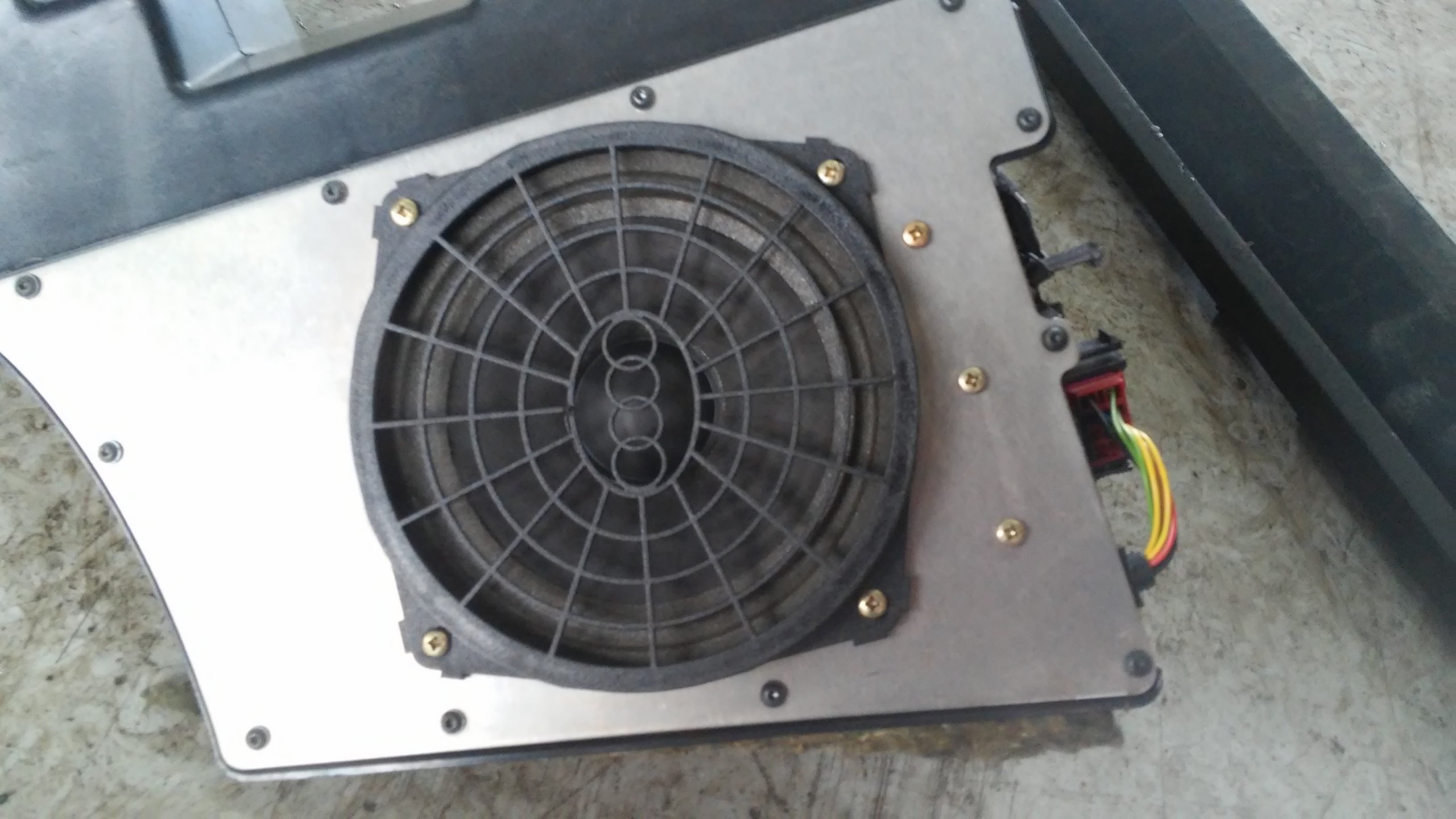 SUBWOOFER SUB TUBA GŁOŚNIK AUDI A4 B5 LIFT EUROPA - 7079661460 ...