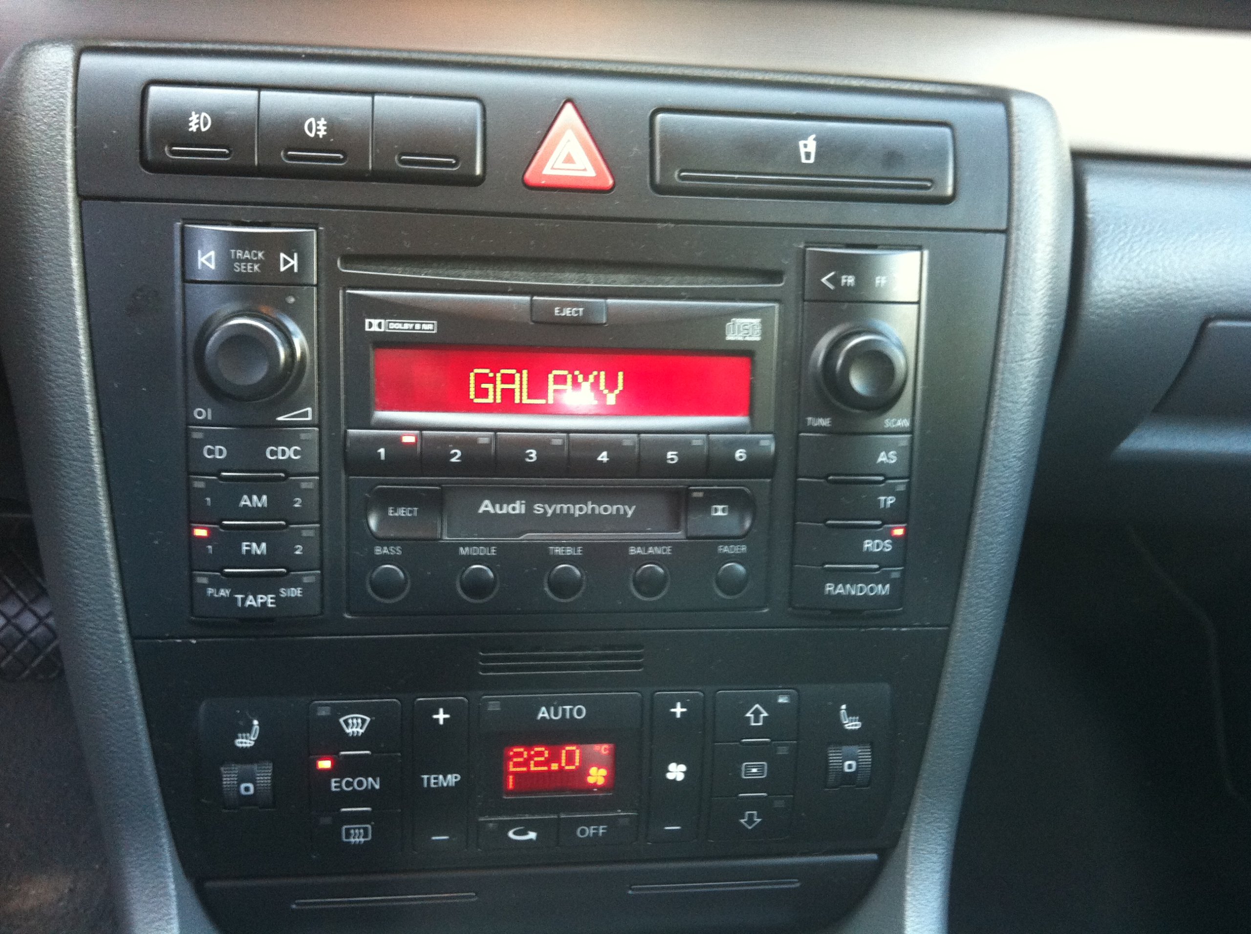 JVC KW-R930BT RADIO 2DIN CD AUDI A4 B5 1999-2001 - 7709109239 ...