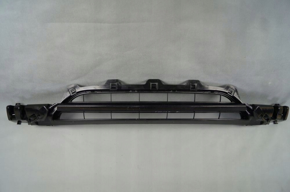 Kratka zderzaka z listwą BMW 1 F20 F21 51117245733 - 7558903551 ...