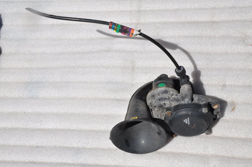 KLAKSON TRĄBKA VOLVO FH13 10R 21246652 A046313 - 6850759375 - oficjalne ...