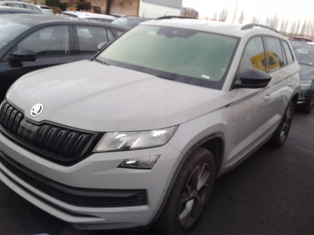 PRZÓD KOMPLETNY LF7A LED SKODA KODIAQ SPORTLINE - 7725073809 ...