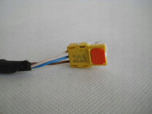 KOSTKA ELEKTRYCZNA WTYCZKA VW AUDI SKODA 3C8972563 - 7587250062 ...
