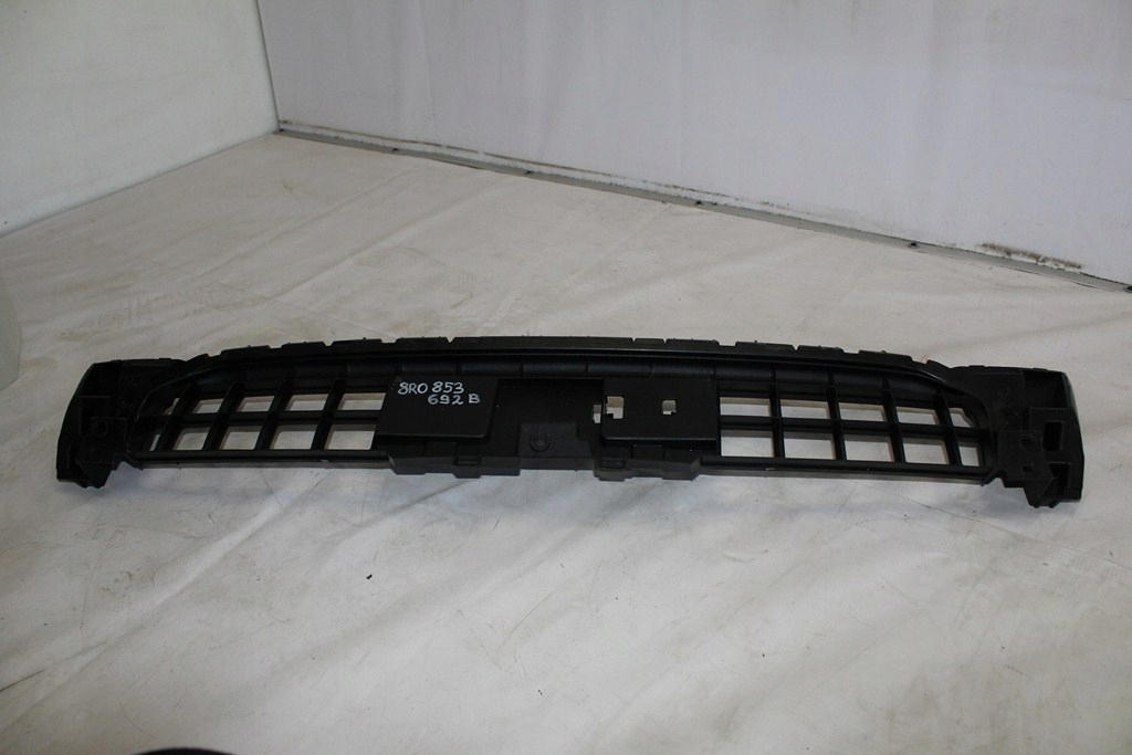 AUDI Q5 STELAŻ MOCOWANIE GRILLA KRATKA 8R0853692B - 7615679212 ...