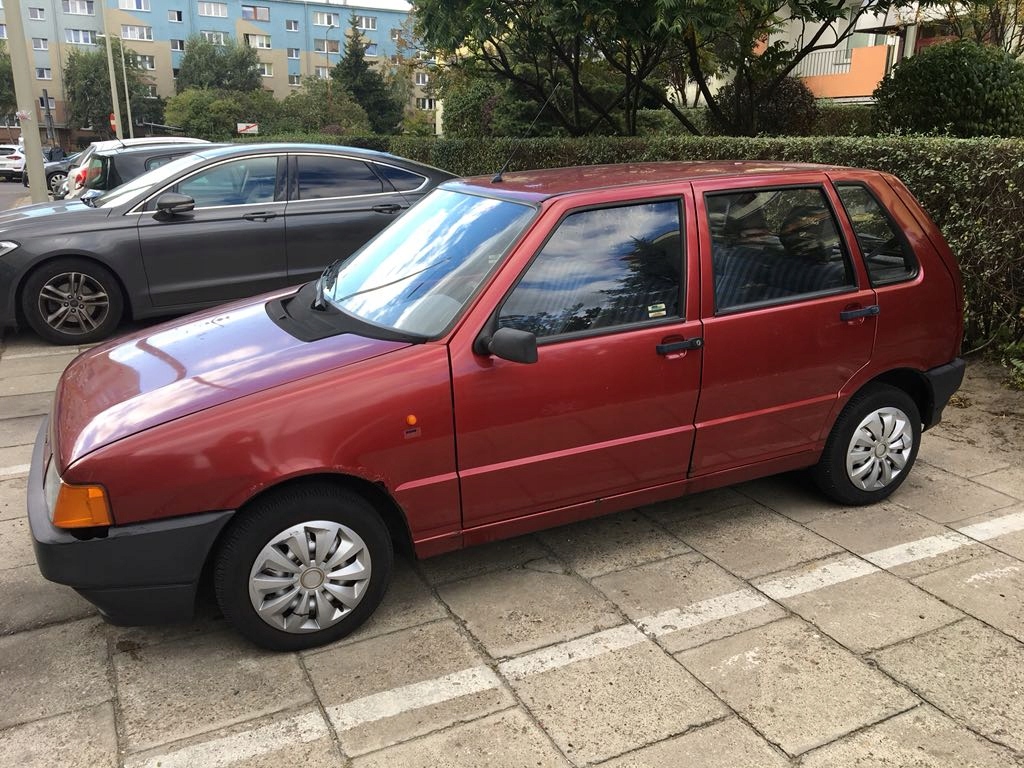 Fiat Uno 2000 rok Pierwszy Właściciel - 7623105139 - oficjalne archiwum ...