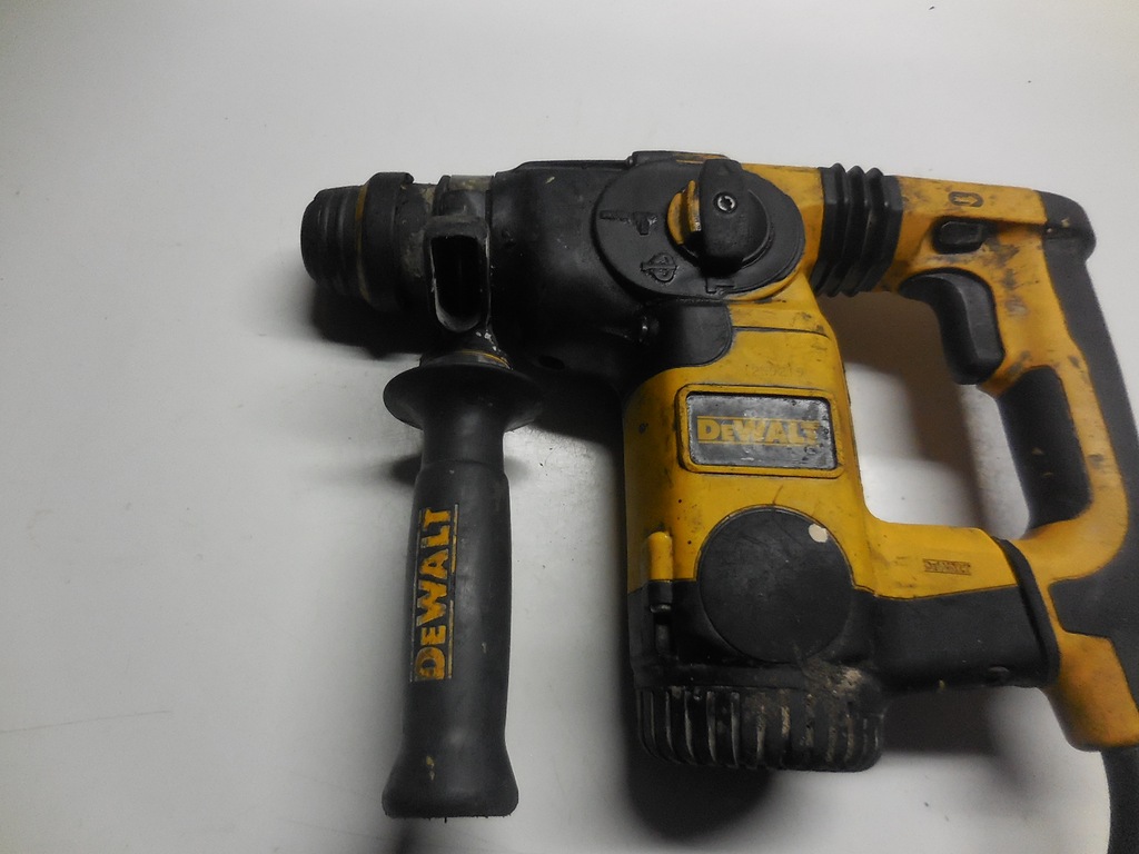 MŁOTOWIERTARKA DEWALT D25323 QS 800W - 7433986027 - oficjalne archiwum ...