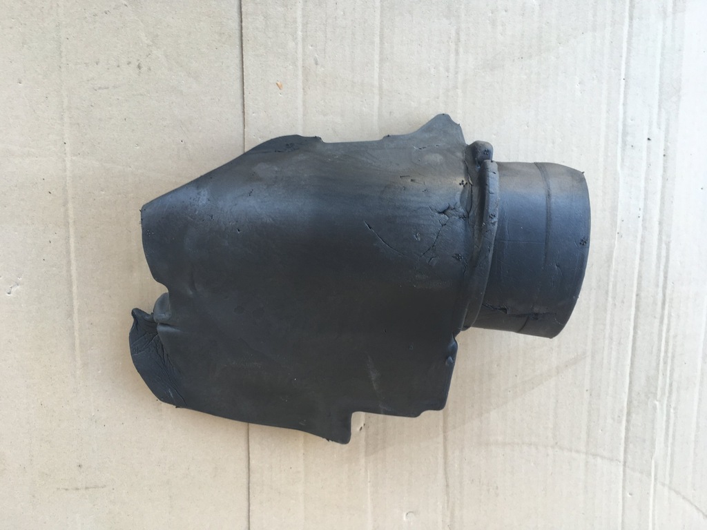 PORSCHE CAYENNE 7P5129146H OSŁONA RURY - 7339122779 - oficjalne ...