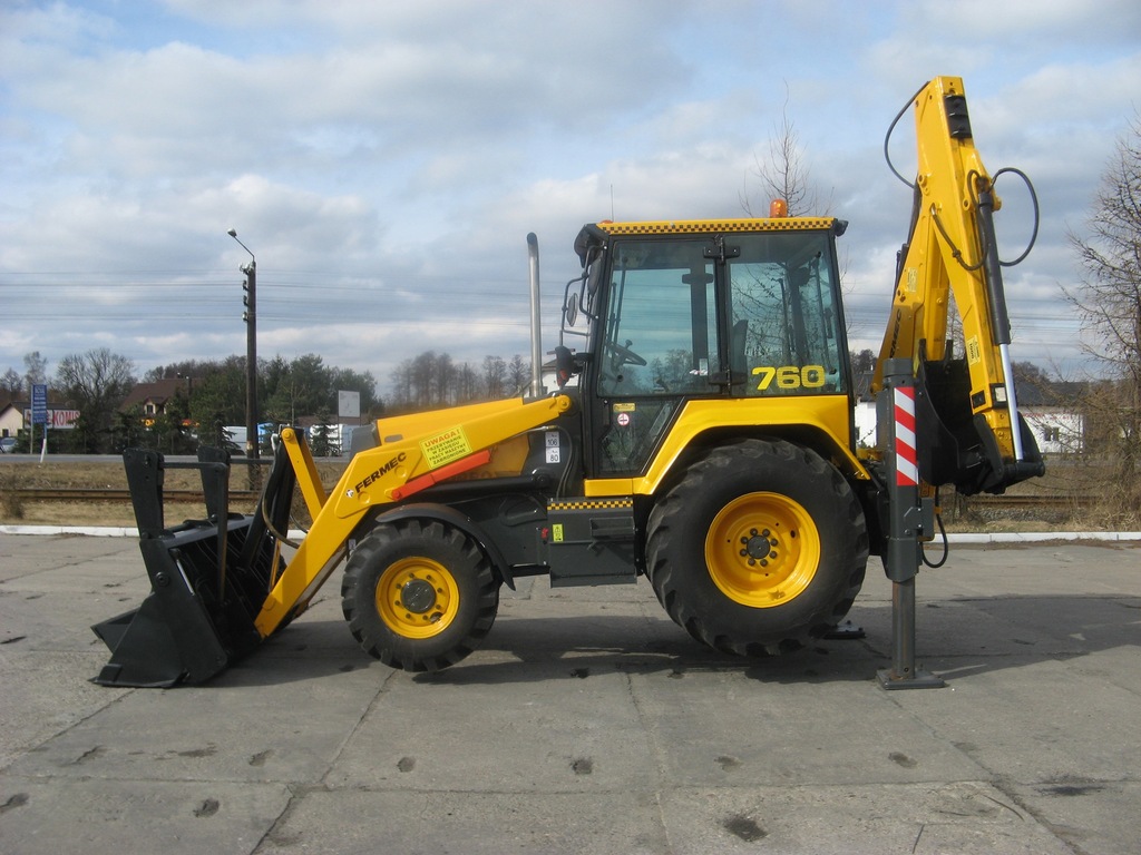 Koparko-ładowarka Fermec 760 1998r. - 7238688812 - oficjalne archiwum ...