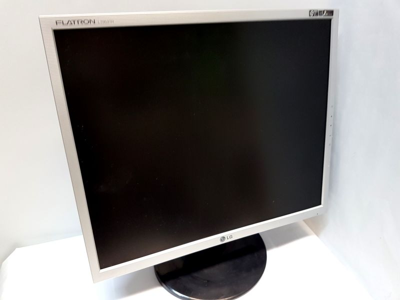 MONITOR LG FLATRON L1953TR - 7756457252 - oficjalne archiwum Allegro