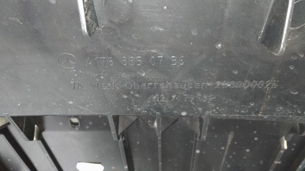 W176 A180 16 OSŁONA POD ZDERZAK A1768850736 - 7274664526 - oficjalne ...