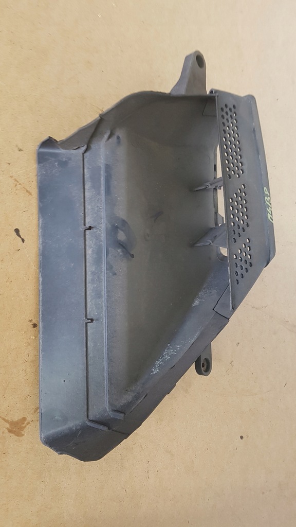 WLOT POWIETRZA AUDI A4 8K0129618 - 7572184511 - oficjalne archiwum Allegro