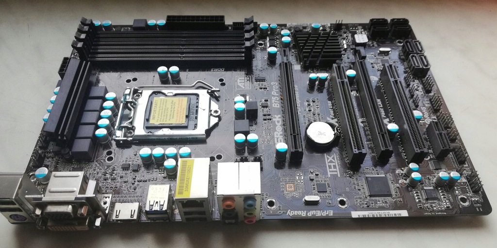 Płyta główna ASRock B75 Pro3 LGA 1155 Poznań - 7571404200 - oficjalne ...