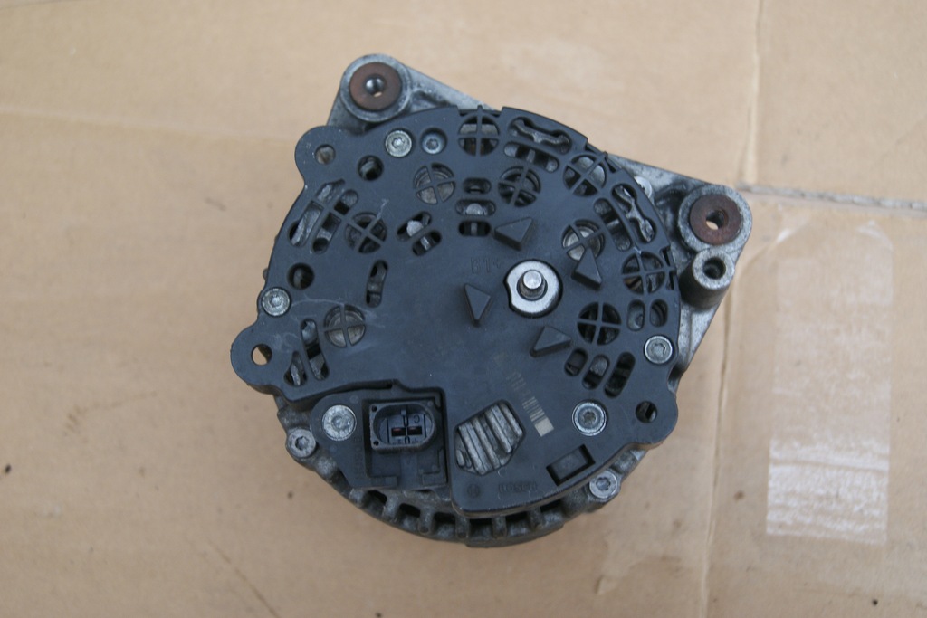 AUDI Q7 4L ALTERNATOR 059903018E - 7340616362 - oficjalne archiwum Allegro