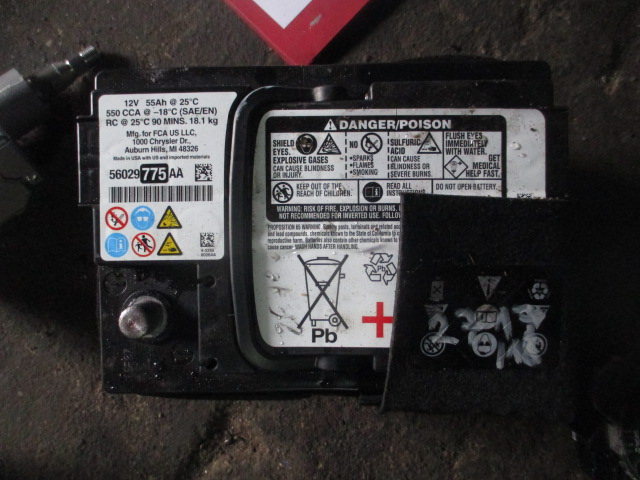 COMPASS 2018 AKUMULATOR IGŁA 56029775AA - 7659274198 - oficjalne ...