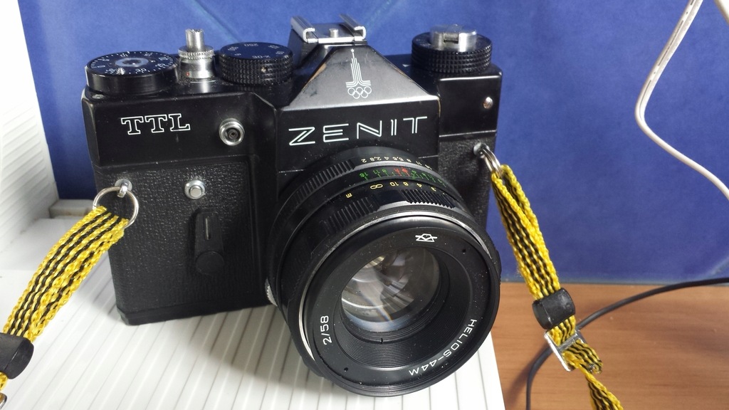 Aparat ZENIT TTL z obiektywem Helios-44M 2/58 - 7729558304 - oficjalne ...