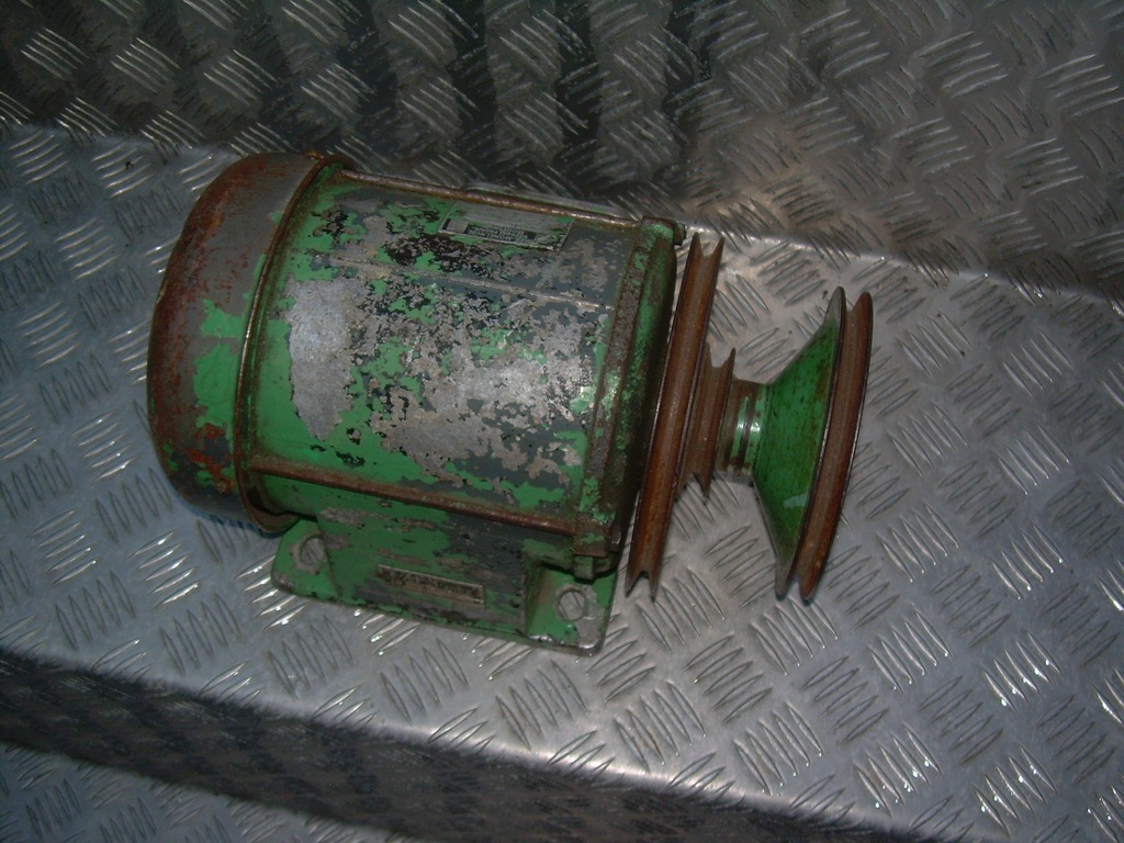 Silnik 0.8 kW 380 V 1400 obr.do wiertarki stołowej - 7064008050 - oficjalne archiwum Allegro