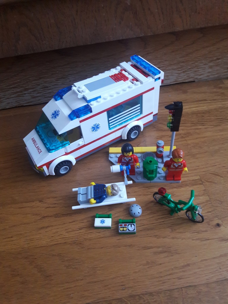 Lego City 4431 Ambulans - 7607390356 - oficjalne archiwum Allegro