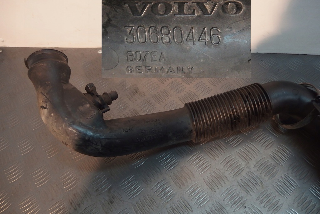 VOLVO S60 S80 V70 XC70 XC90 D5 RURA TURBO 30680446 - 6717608714 ...