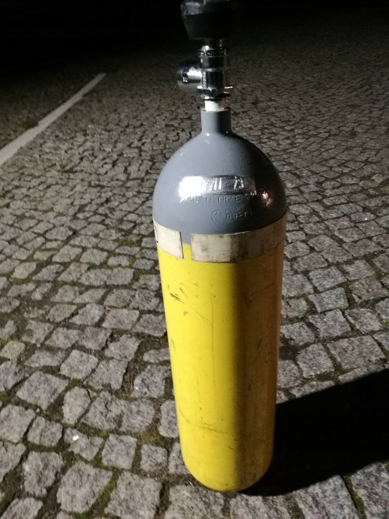 Butla powietrze 300bar 6L nowe badanie UDT - 7732411133 - oficjalne ...