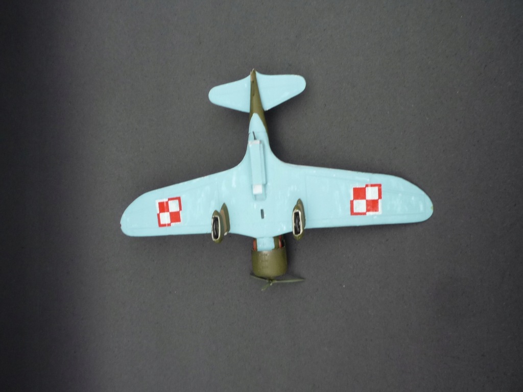 GOTOWY MODEL PZL 43 Karaś - 1;72 - 7530538014 - oficjalne archiwum Allegro