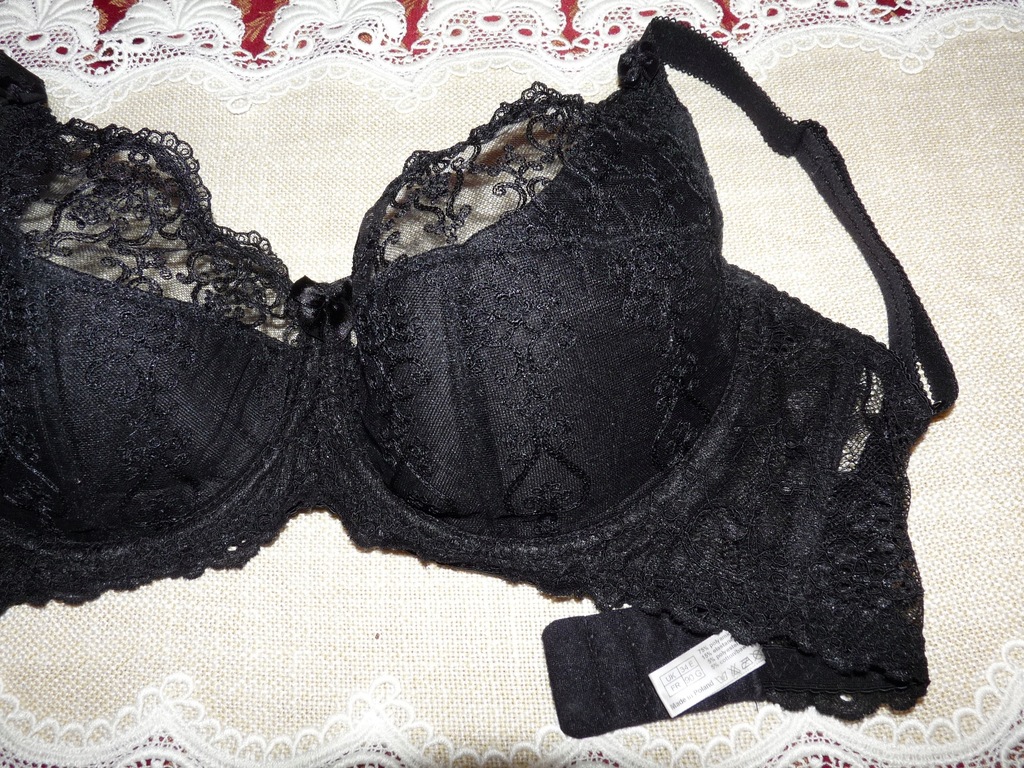 VENA 75G/34E modelujący nowy biustonosz TRIUMPH - 7579755499 ...