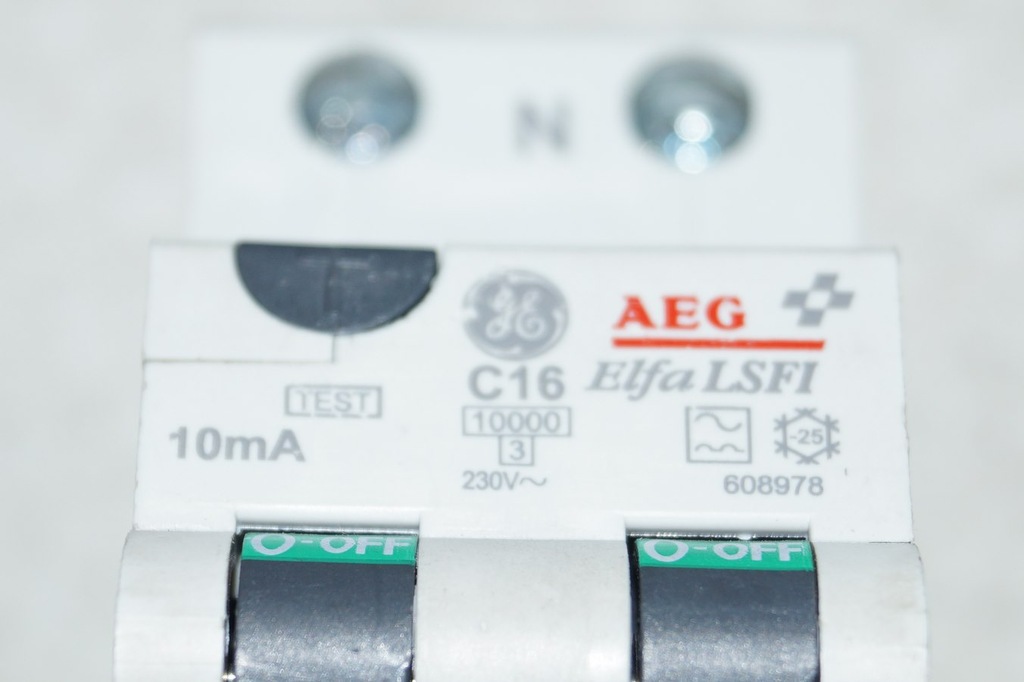 WYŁĄCZNIK RÓŻNICOWO NADPRĄDOWY AEG C16 ELFA LSF1 - 6927388842 ...