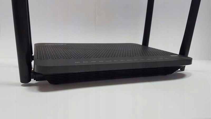 ROUTER DASAN NETWORKS H660RM KOMPLET - 7600035741 - oficjalne archiwum ...