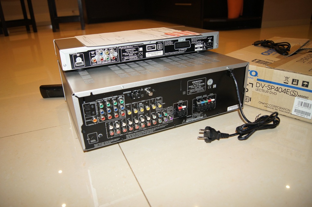 Zestaw Onkyo Amplituner TX-SR304E + DVD DV-SP404E - 7290554628 - oficjalne archiwum Allegro